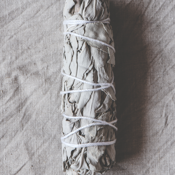 WHITE SAGE BUNDLE – Sacred Vibe Candle Co.
